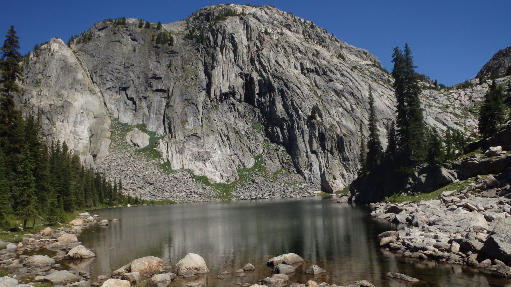 The Beaten Path- Beartooth Mountains | MTHikes.com