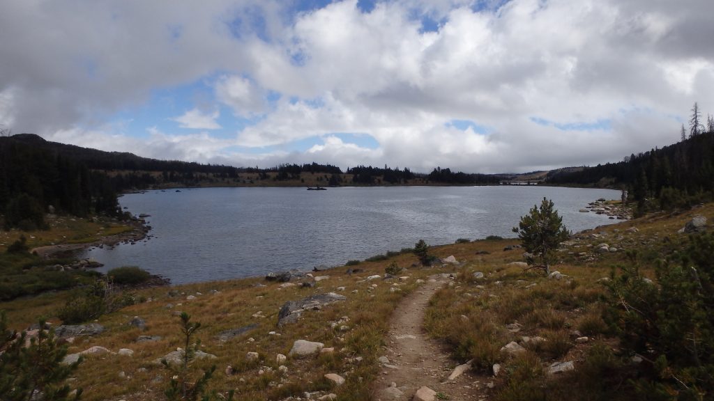 Becker Lake- Beartooth Mountains | MTHikes.com